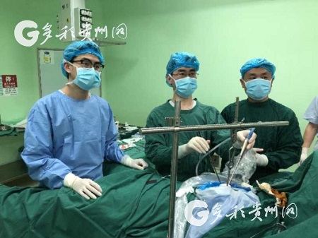 Advanced rib tumor excision carried out in Guizhou