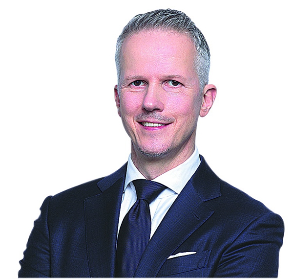 Global manufacturers banking on China market